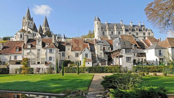 Homerez - Maison Confortable à Loches + Jardin Spacieux - Loches