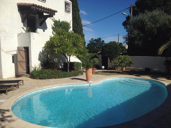 Homerez - Villa Elegante Con Piscina Privada En Le Cannet - Mandelieu-la-Napoule