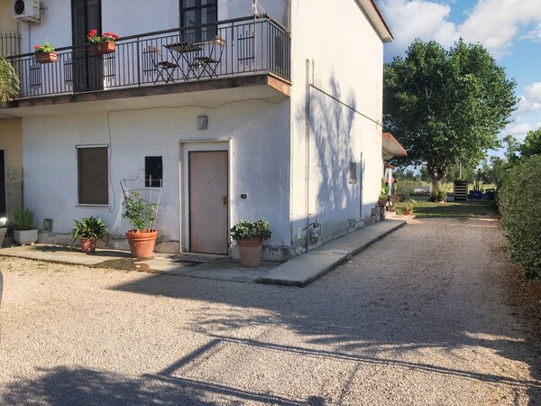 Homerez - Appart. Cioccatelli - Jardin, Parking - Latina