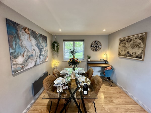 No48 - 2-bed Boutique Apartment - Hosted By Hutch - Royal Leamington Spa