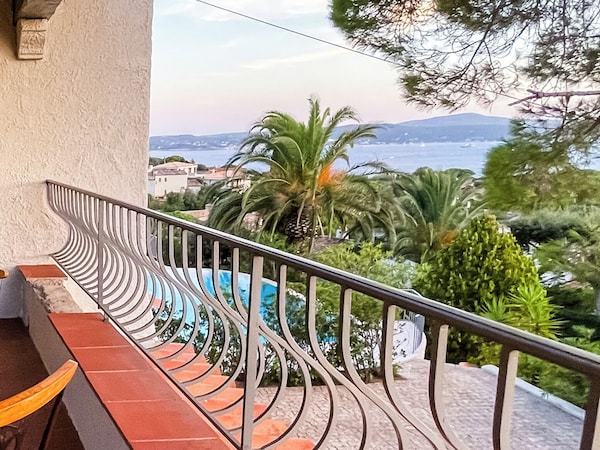 Exclusive Apartment With Beautiful Sea Views In Sainte Maxime - Les Issambres