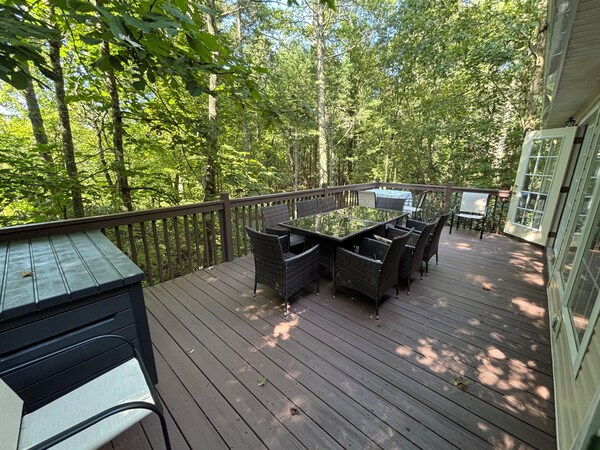 Happy Hideaway Family Friendly Home With Resort Amenities Available! - Cashiers