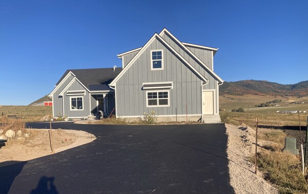 New, Beautiful, And Clean!  One Bedroom, One Bath With 500 Square Feet Of Space! - Lava Hot Springs, ID