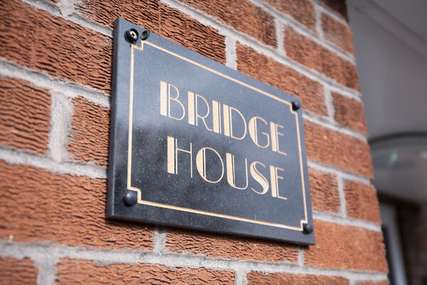 Bridge House | 1-bedroom Apartment With Parking - Stratford-upon-Avon