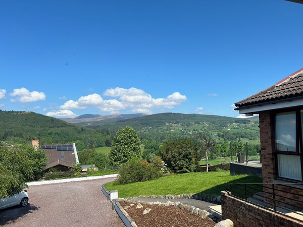 Guest Suite \N10 Mins From Nc500 Route!\nprivate Guest Entrance\nen-suite Room Only - Scotland