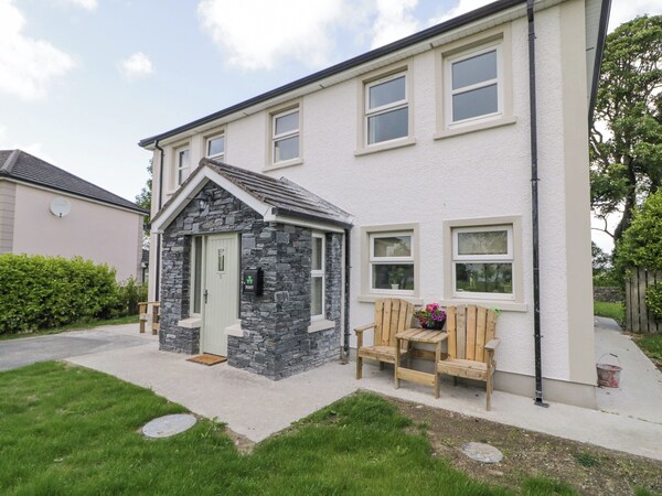 Stoneywood, Pet Friendly, With Open Fire In Culdaff, County Donegal - Irlanda