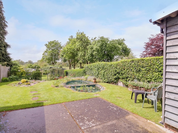 The Cottage, Romantic, Character Holiday Cottage In Sudbury - Lavenham