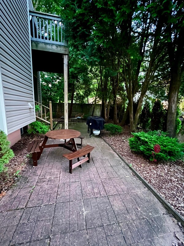Multi-level Large Home-minutes From Cedar Point! - Milan, OH