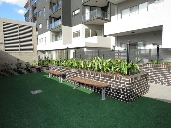 2 Bedroom Near Nepean Hospital & Penrith - Kingswood