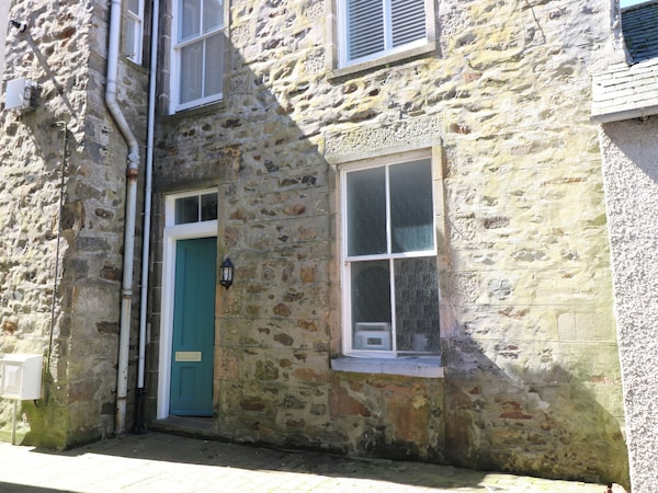1a Carmelite Street, Family Friendly, With Open Fire In Banff - Aberdeenshire
