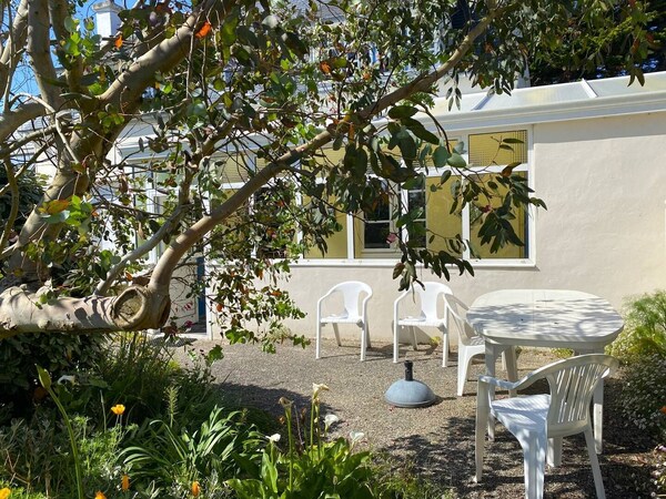 House With Wifi, Garden Facing South 350m From The Beach In Tregastel - Trégastel
