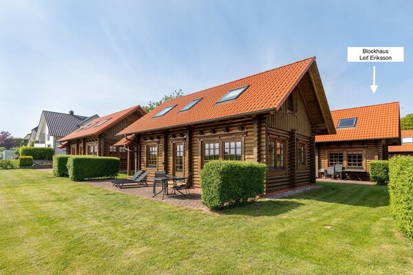 Log Cabin Leif Eriksson - 2nd Row Sea View, Own Sauna - Sassnitz