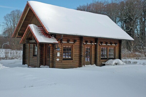 Log Cabin Christoph Columbus - Sea View, Own Sauna - Sassnitz