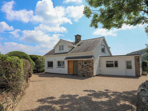 Hafan Deg, Family Friendly, Country Holiday Cottage In Llanbedrog - Pwllheli