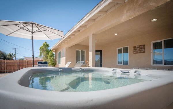 A Serene 4br 2ba Sanctuary With Desert Tranquility, Minutes From Joshua Tree ! - Yucca Valley, CA