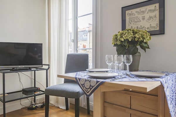 Le Tambour Appartement Lumineux Au Centre De Reims - Cormontreuil
