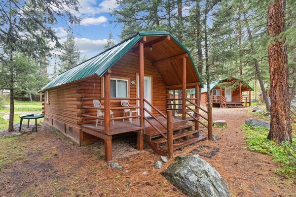 Log Cabin Retreat In The Montana Wilderness - Montana