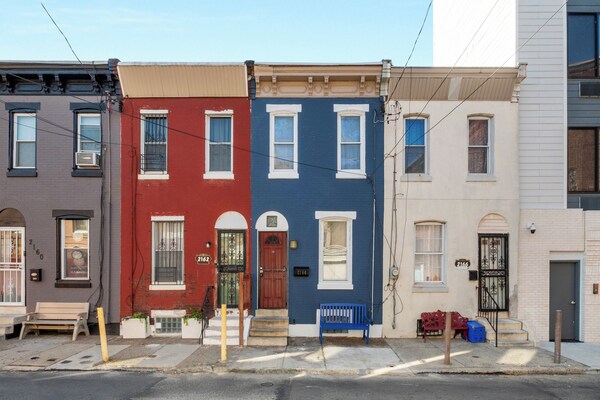 Bright Corner Flat Near Transit And  Trails - Cherry Hill, NJ