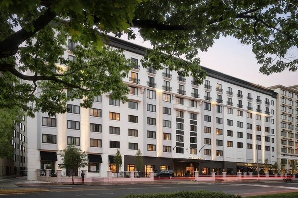 Two Queen Beds, City View, The Darcy Dc, Steps From White House - Clinton, MD
