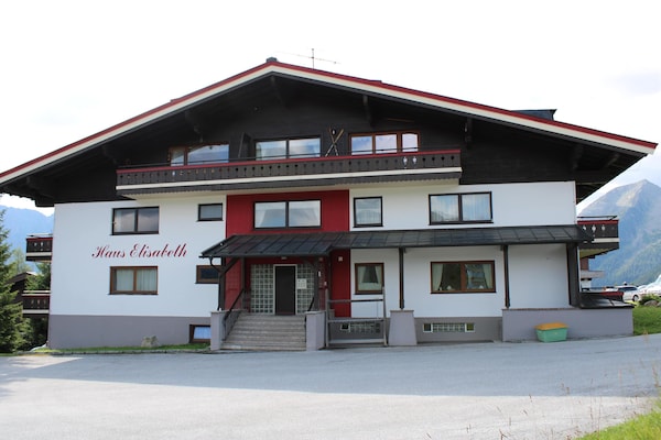 Cozy Apartment With Mountain Views And Proximity To The Lift In The Zillertal Ar - Krimml