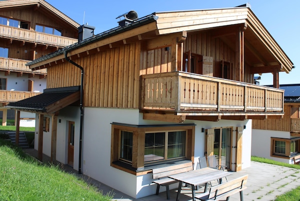 Modern Chalet With Mountain View, Sauna, And Proximity To The Lift In The Ziller - Krimml