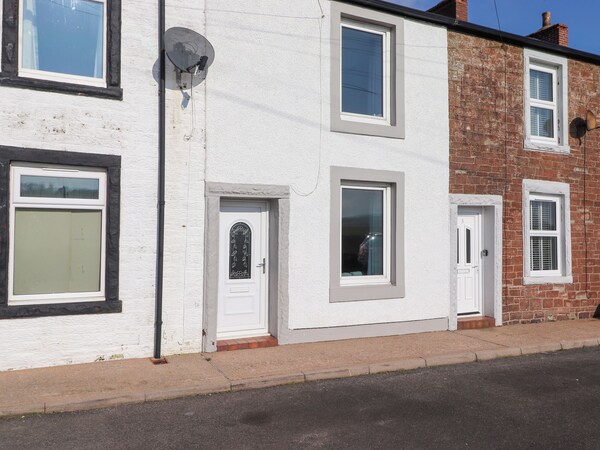 2 South Street, Pet Friendly In Aspatria - Silloth