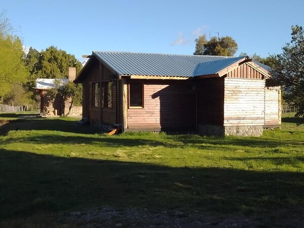 Cabins In A Unique Place. Nature, Peace, Relaxation, Stream. - San Carlos de Bariloche