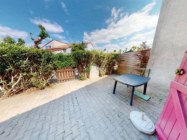 Charmante Maison Avec Piscine, Tennis Et Terrasse Privative - 4 Couchages, 10 Min Plage - Vic-la-Gardiole