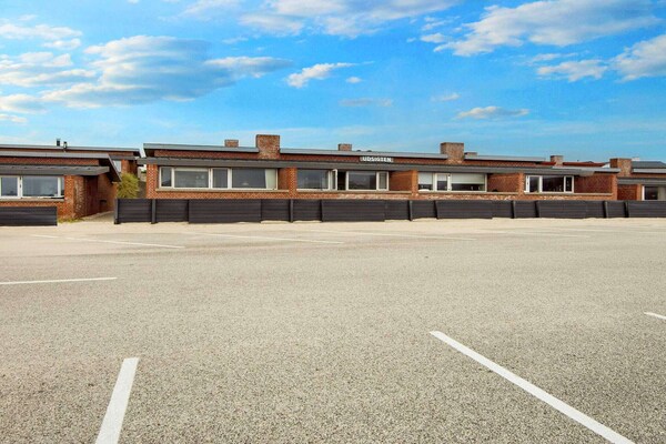 6 Personen Ferienhaus In Henne-by Traum - Henne Kirkeby