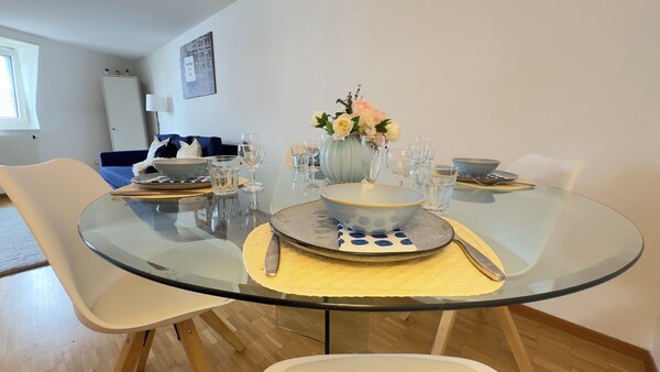 Stunning Cozy And Bright  Apartment, 1 Min Walk From The Station And Delémont - Kanton Jura