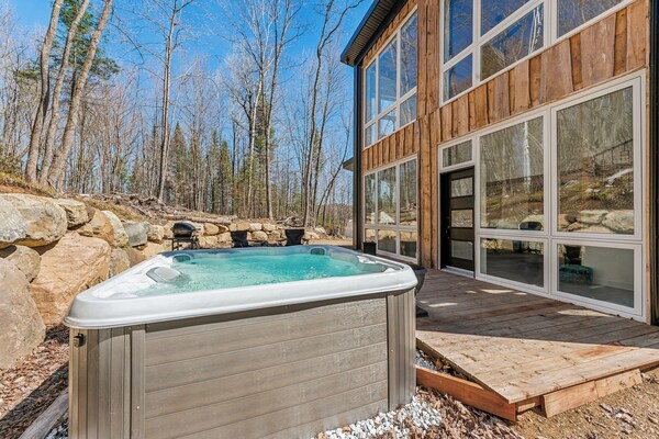 Luminous Chalet - Quebec