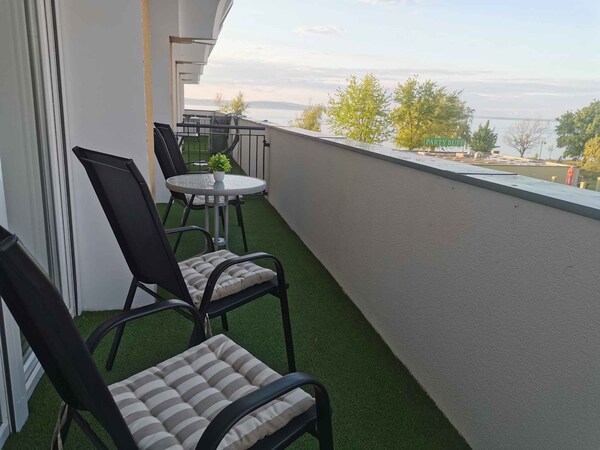 Holiday Apartment Directly On The Water With Free Beach - Siófok