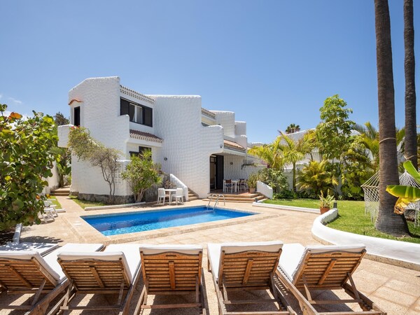 Holiday Villa America Costa Adeje. 5 Min Walk From The Beach - Playa de las Américas