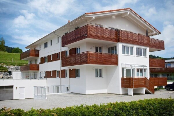 5 * Ferienwohnung Allgäuer Alm Mit Schwimmbad Und Sauna - Stiefenhofen