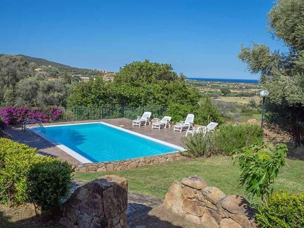 Smeralda Villa With Pool And Sea View - No. 119/1 - Budoni
