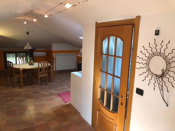 Cozy Attic In Villa On The Via Francigena, Near Ivrea, Viverone - Ivrea