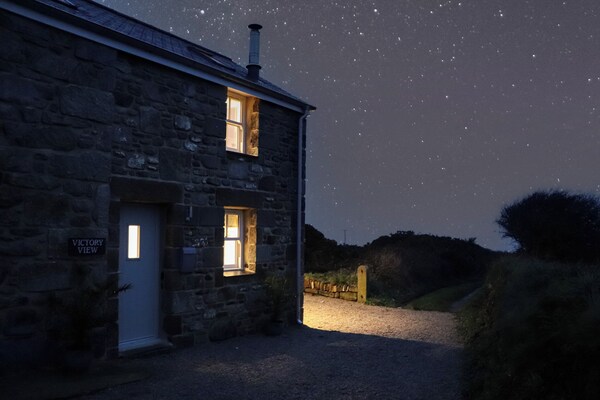 Victory View, Pet Friendly, With Hot Tub In Pendeen - Saint Just