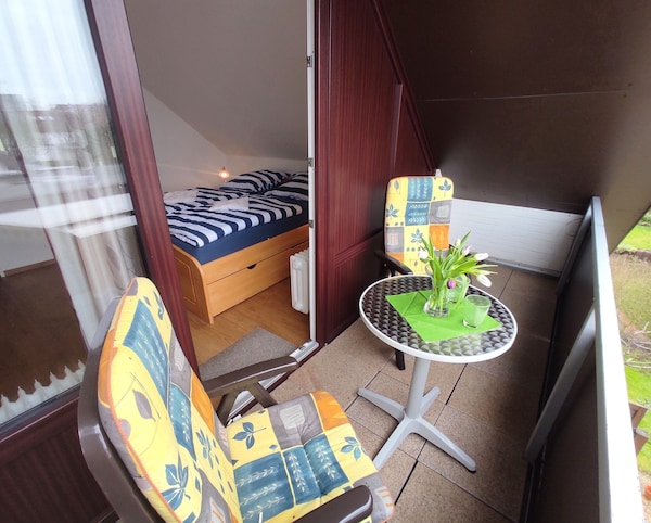 Wohnung Im Schönen Büsumer Deichhausen An Der Nordsee, 2 Km Von Büsum Entfernt. - Westerdeichstrich