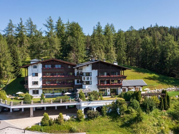 Appartement Mit Himmelbett - Hotel Garni Lärchenhof Natur - Sellrain