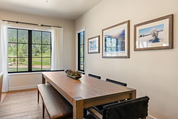 Upscale Condo| Incredible Mountain View - Donnelly, ID
