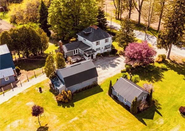 Quiet Cottage Near Turkey Point And Port Dover - Simcoe