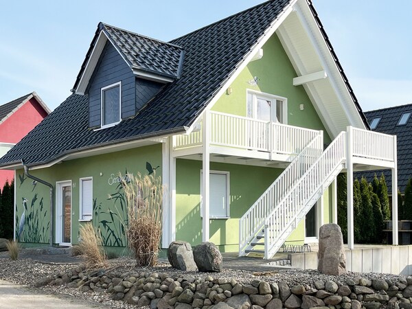Ferienwohnung/app. Für 4 Gäste Mit 65m² In Röbel/müritz - Waren