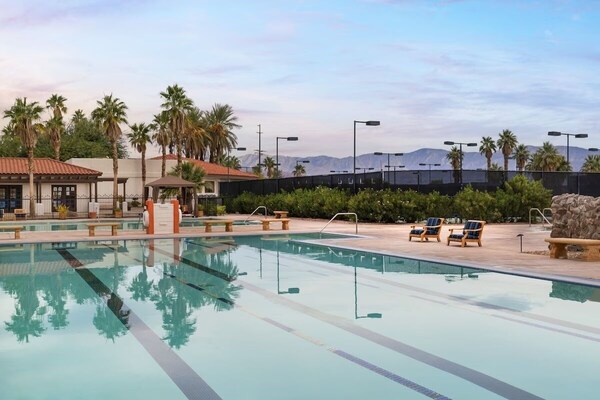 Unwind In 2 Luxe Rooms With Gourmet Dining At Tranquil Desert Oasis - Borrego Springs, CA