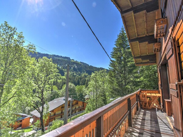 Gemütliches Chalet Nahe Seilbahn Mit Parkplatz Und Kamin - Morzine