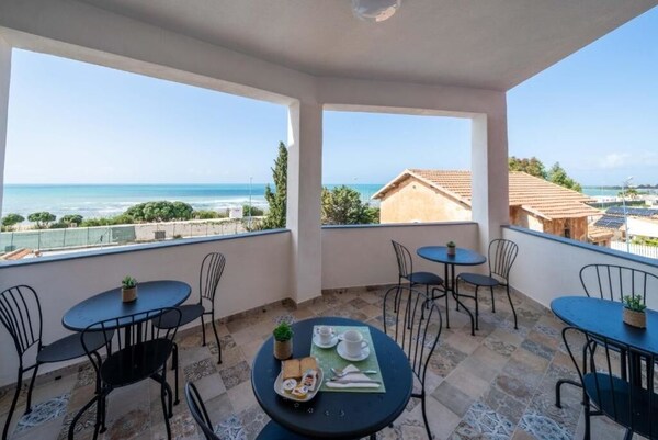 Le Camere Della Scala (Camera Matrimoniale Con Vista Mare) - Realmonte
