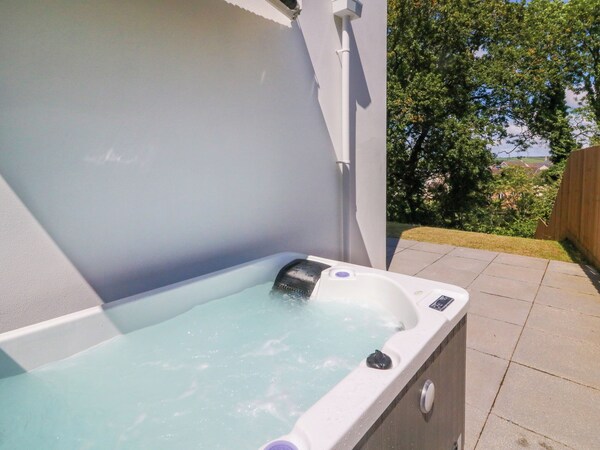 Valise, Pet Friendly, With Hot Tub In Bideford - Appledore