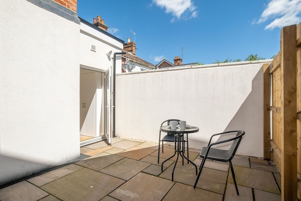 Volunteer Lodge - Sleeps 4 Guests In 2 Bedrooms - Suffolk