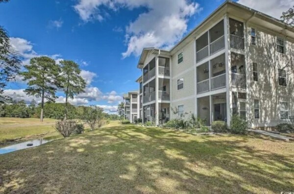 Charming 2-bedroom Condo With Ac And Wifi In Fantastic Myrtle Beach Neighborhood - Conway, SC