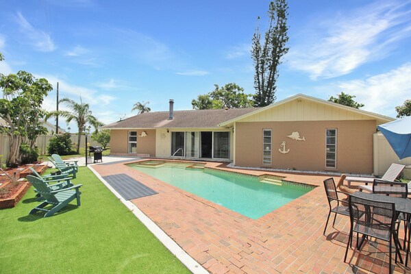 Private Pool Home With Game Room - Shaker Of Salt - サラソータ, FL