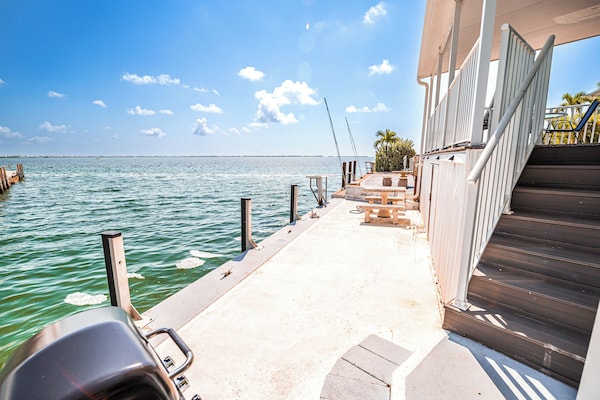 Salty Breeze #161 - Canal Front Venture Out Home On Cudjoe Key - Big Pine Key, FL